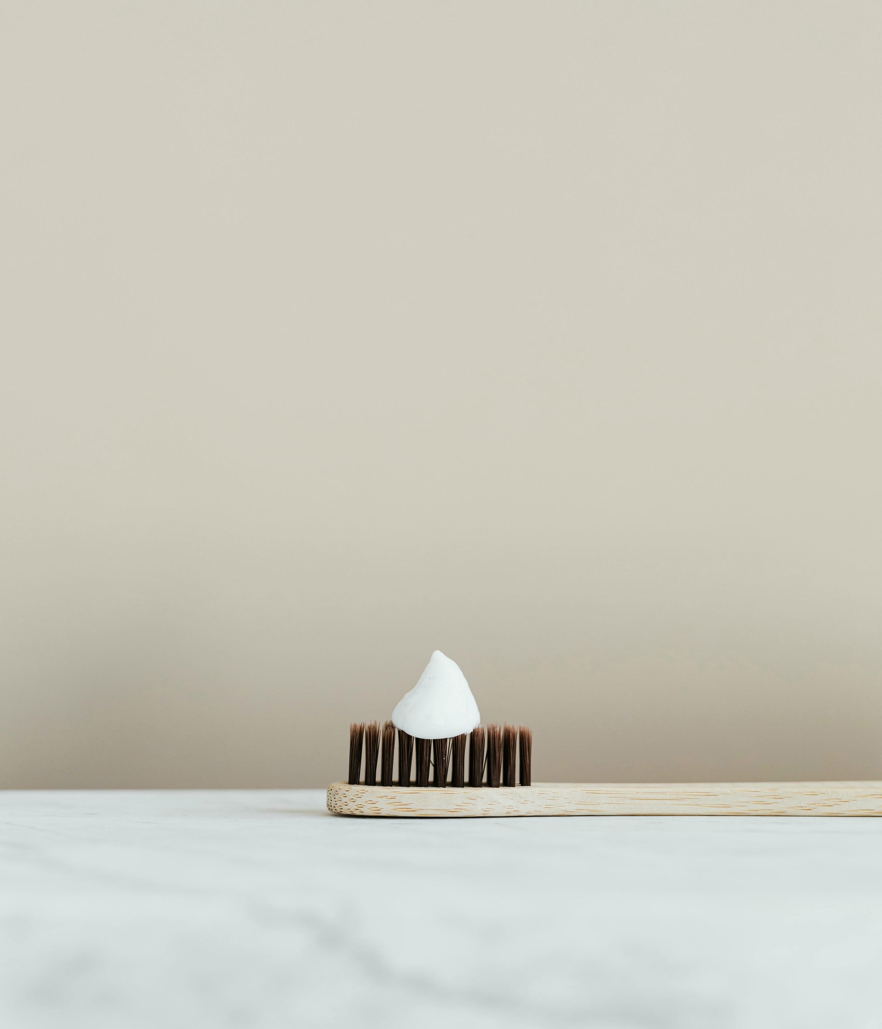 Do Whitening Strips Work Better Than Whitening Toothpaste? – Oxford White